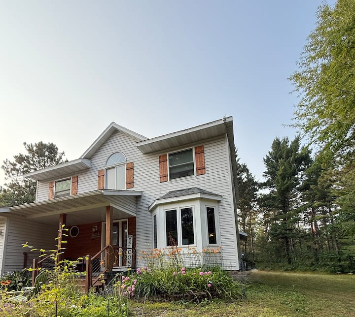 Entire Home Near Lake Superior, Au Train - Au Train, MI