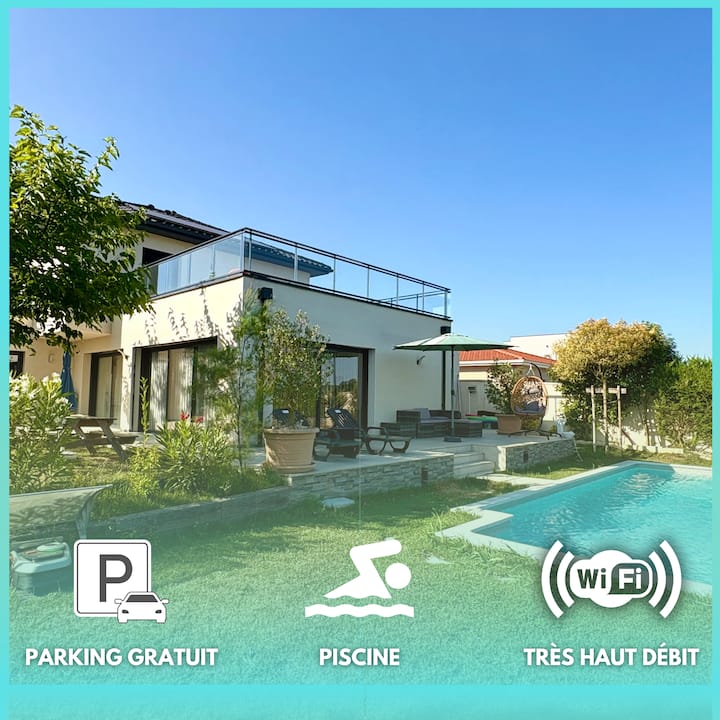 Villa Contemporaine Avec Piscine- Eurexpo Groupama - Jura