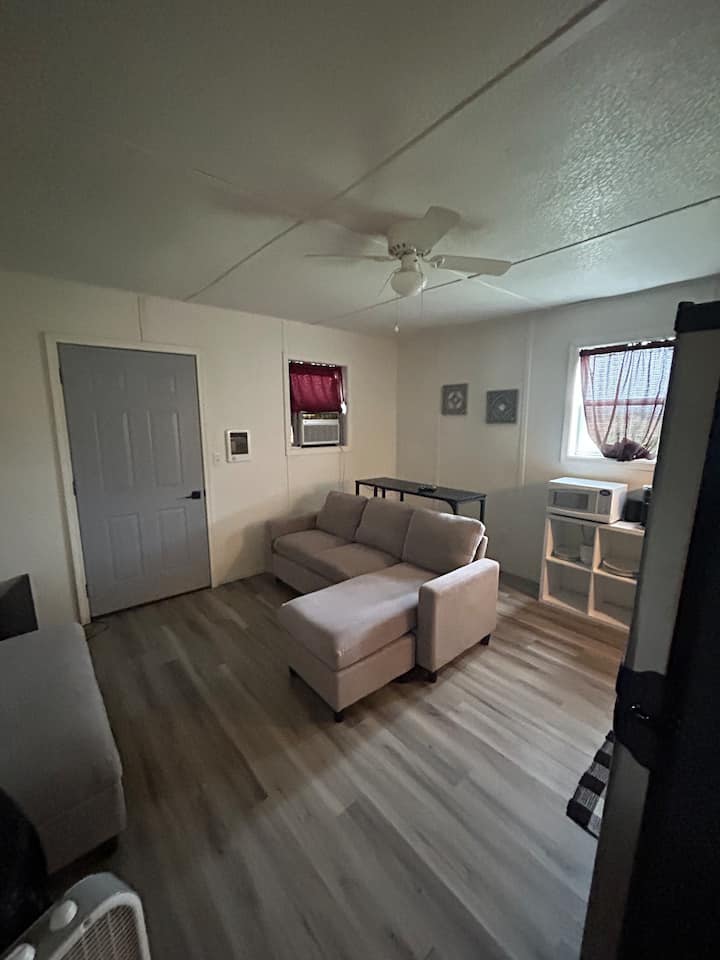 Highway Bb Pit Stop - Huntsville, MO