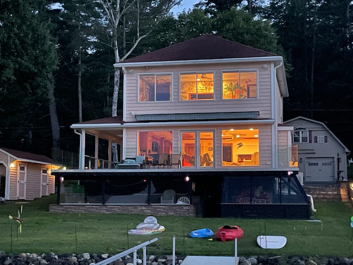 Lakefront Oasis At Lake Wyola - Lake Wyola, MA