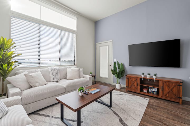 3br Tempe Gem | Pool, King Beds, Gym, Asu Nearby - テンピ, AZ