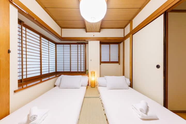 Am-10人 | 120㎡ | 東京の暮らし体験 | 経済的な旅 | 大部屋 | 浅草三ノ輪エリア - Ueno