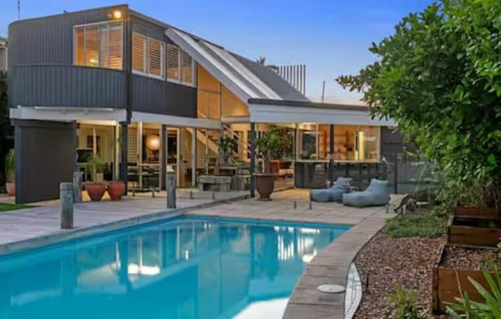 Minyama Magic - Luxe 5br With Private Pool & Deck! - Mooloolaba