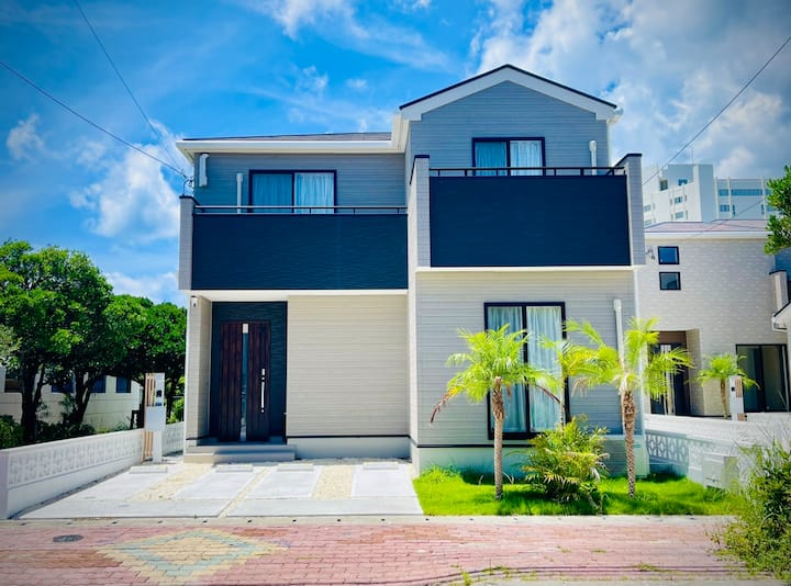【Tropical Beach Vacation House】周辺施設が充実!憧れのリゾートステイ - 宜野灣市