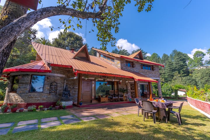 Rays Himalayan Snow View Luxurious Cottage - Kausani