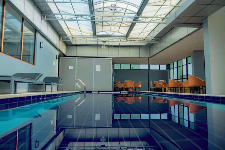 City Views, Pool & Sauna - Kigali