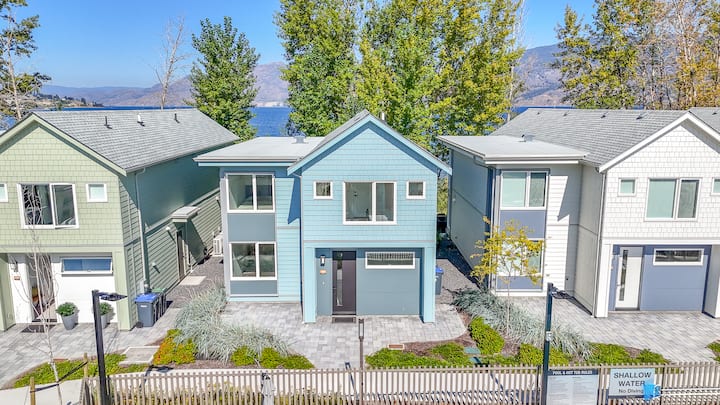 Summerland Beachfront Luxury | Pool Hot Tub & Gym - Penticton