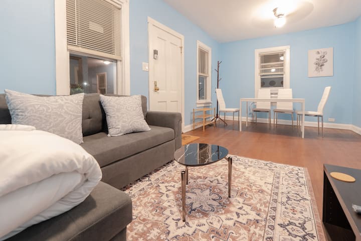 1br Hideaway In Skokie | Park Free, Shops And Eat - Skokie, IL