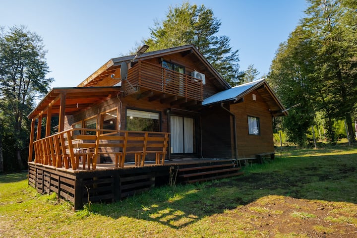 Cabaña Tinaja Y Vista Al Volcán - Pucon