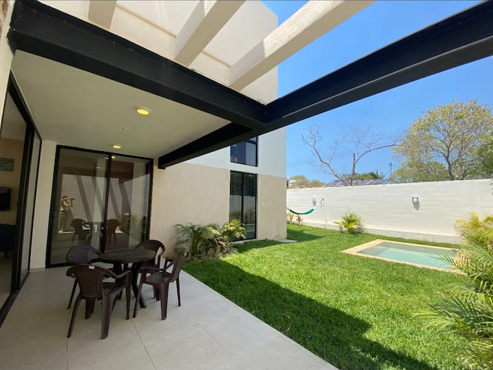 Hermosa Casa Para Vacacionar En Merida Con Alberca - Mérida