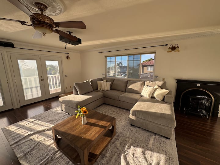 Tranquil Pacific Grove Hideaway - Monterrey, CA