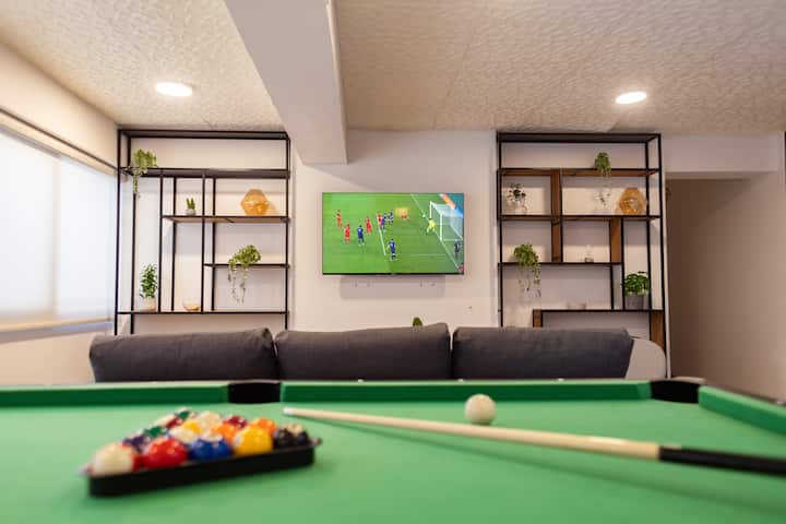 Mesa De Pool, Moderno A Pasos Del Metro - Las Condes