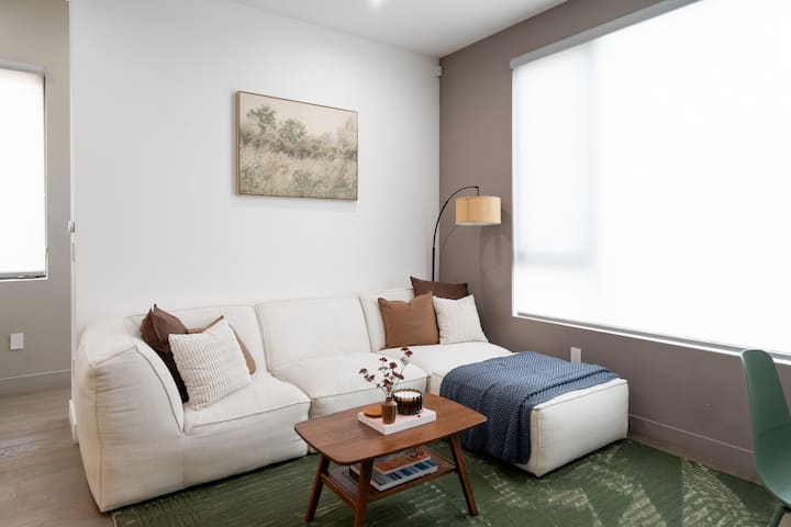 Modern Townhome Near Ucla, Beach, Beverly Hills - Santa Monica, CA