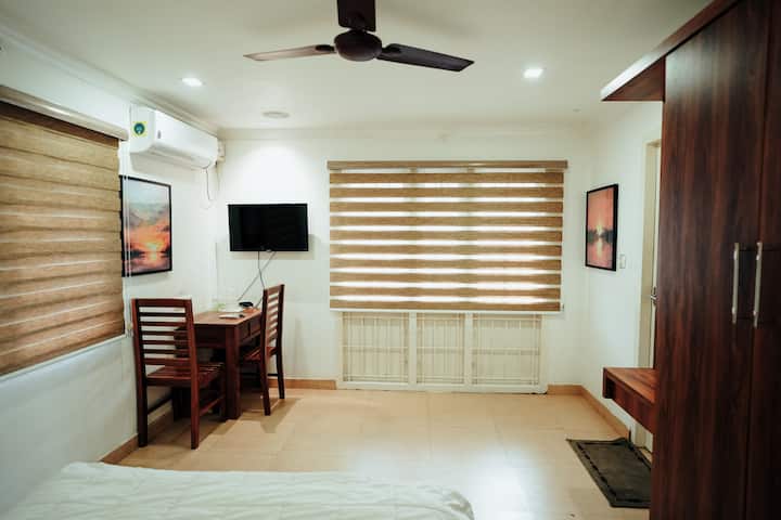 Classic British Villa – Full House Rental - Alappuzha