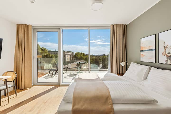 Vienna Hietzinger Hauptstraße |Queen Room +Terrace - Viena