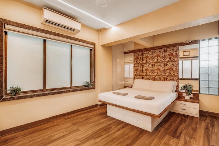 Imperial B- Cozy Khar Studio Escape - Mumbai