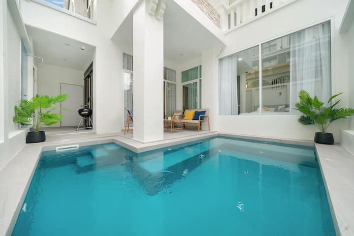 7br Modernist Patong Pool Villa - Patong Beach