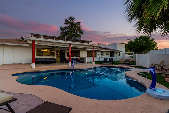 5br W/ Heated Pool & Spa Next To Downtown Chandler - Chandler, AZ