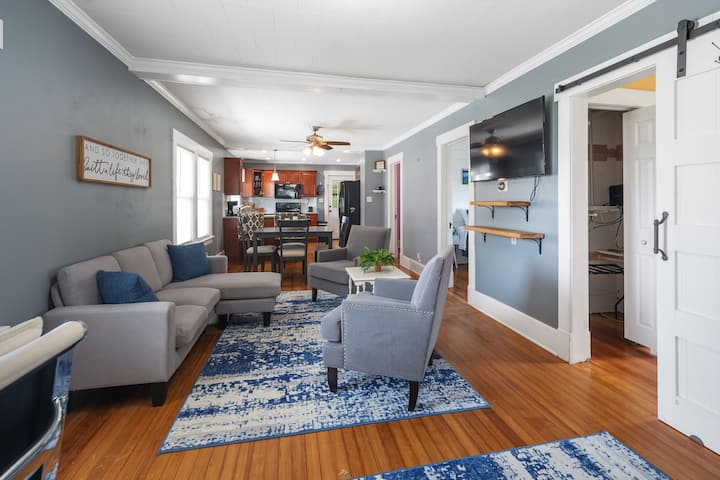 3 Bedroom Home Right There - Albany, NY