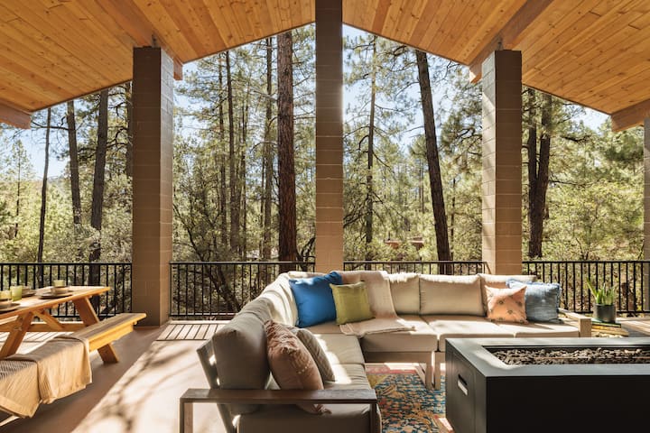 Massive Deck, Dog Run, Hot Tub, Ev Charger - Strawberry, AZ