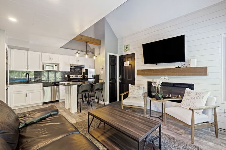 Slopeside Retreat At North Creek With Hot Tub - Collingwood