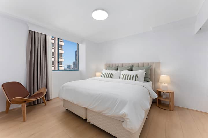 City Luxury Apartment | Free Parking | King Bed - Surry Hills
