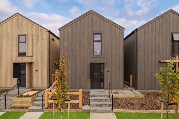 Ski Villa With Carpark – As Central As It Gets! -