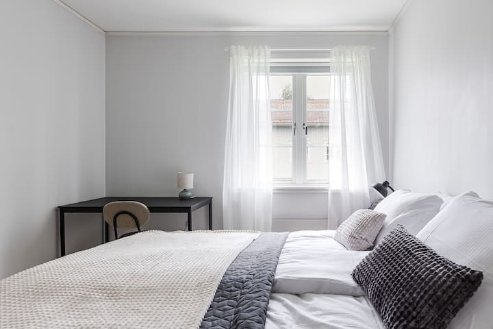 Bright & Spacious Getaway - Söderhamn