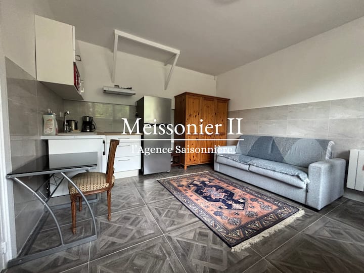 Meissonier Ii - Poissy