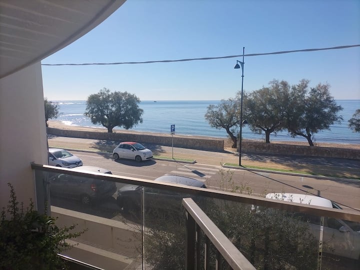 Camera Fronte Mare Con Balcone Relax (#1) - Campomarino