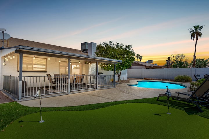 4br Mesa Oasis W/ Putting Green And Heated Pool! - Mesa, AZ