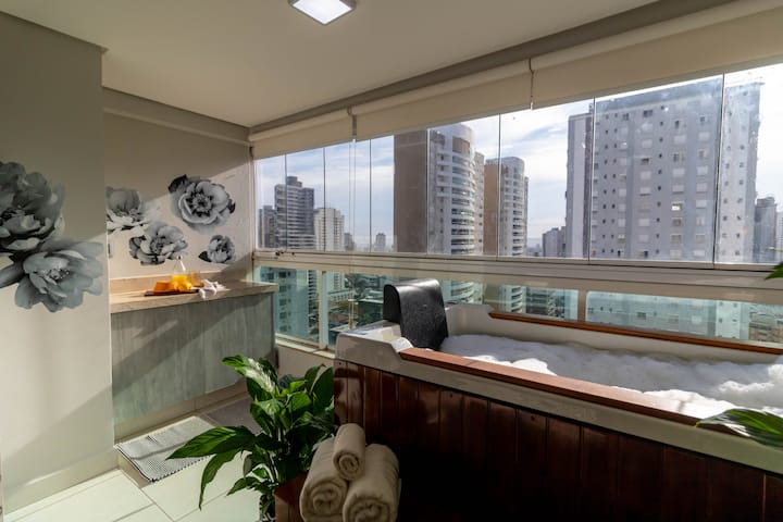 Apto Oasis | Point Convenience | Ofurô Privativo - Brasilien