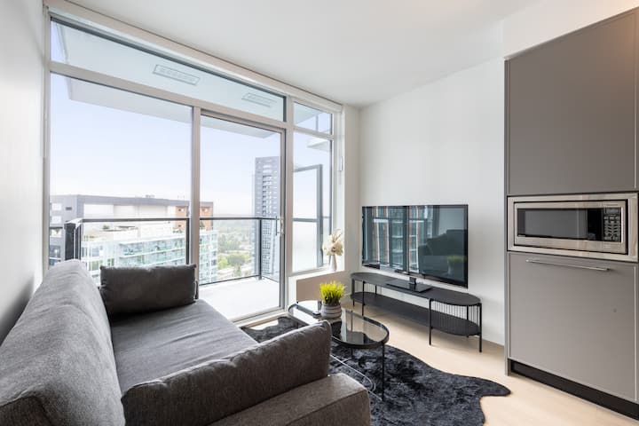 Luxury 1 Bedroom With Gym At King George Hub - Surrey