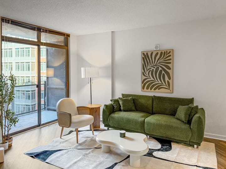 Calm Olive + Oak 2br | Metro Walk| Capital Views - Washington, DC