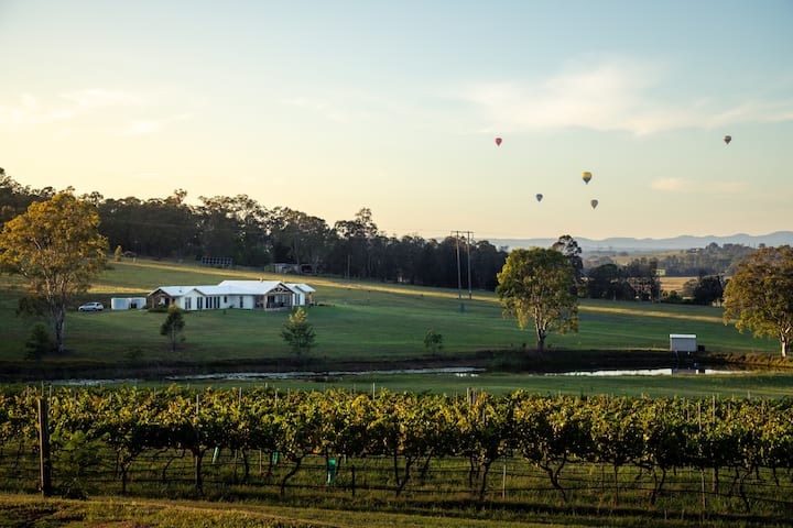 The Shiraz Villa At Molly Morgan Wines - Lovedale