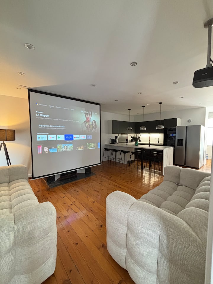 Luxe Capitol: Ciné & Jacuzzi & Parking & Ascenseur - Tolosa, Francia