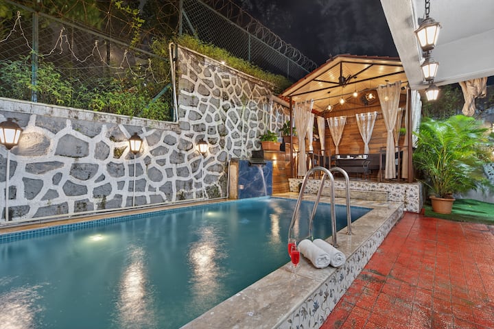 2-bhk Villa With Pool, Gazebo & Views - Lonavla