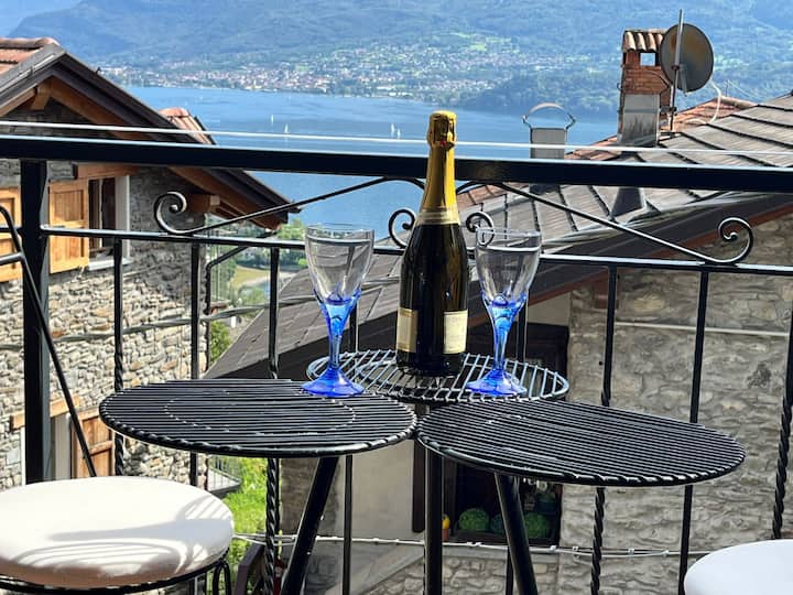 La Casa Sul Lago Blu Domaso Como - Domaso