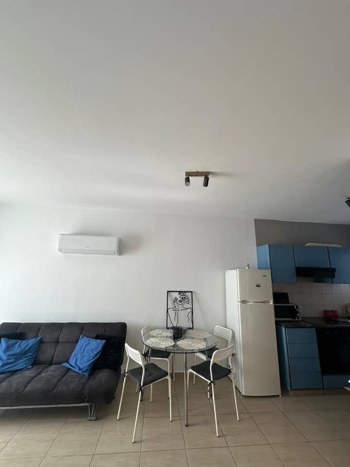 1 Bedroom Apartment With Communal Pool - Pafos