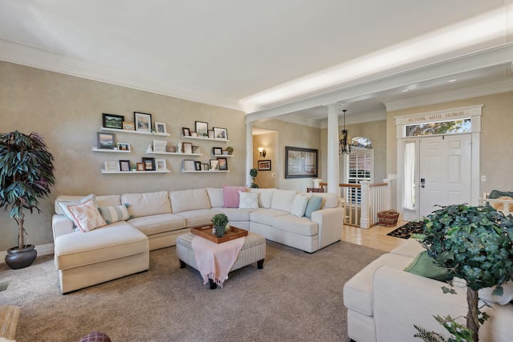 East Mountain Family Home/garage - Layton, UT