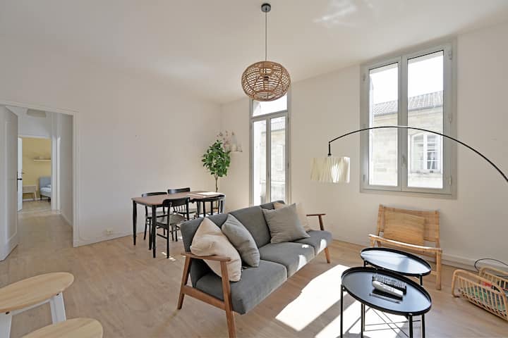 Jade - Ac Clim - Proche Halles, 2 Chambres - Avignon