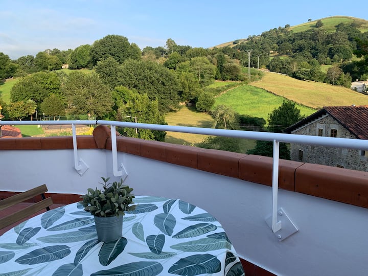 ÁTico Con Terraza Y Vistas - Selaya