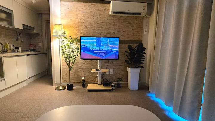 The Stay _ In 월아 #한옥마을 #도보5분 - Jeonju-si