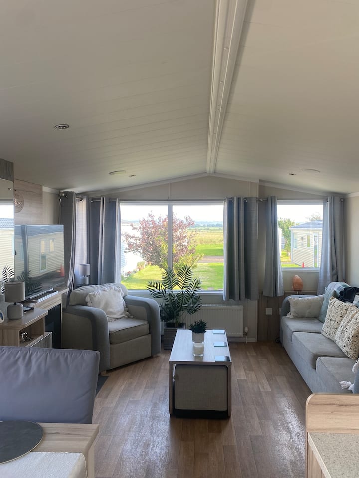 Surf Shack Mh19d Caravan Manor House Park Allonby - Silloth