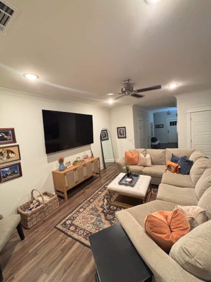 Oasis On The Plains - Auburn, AL