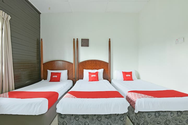 Suite Triple | Hotel O Asia Camp Resort - Kuala Tahan