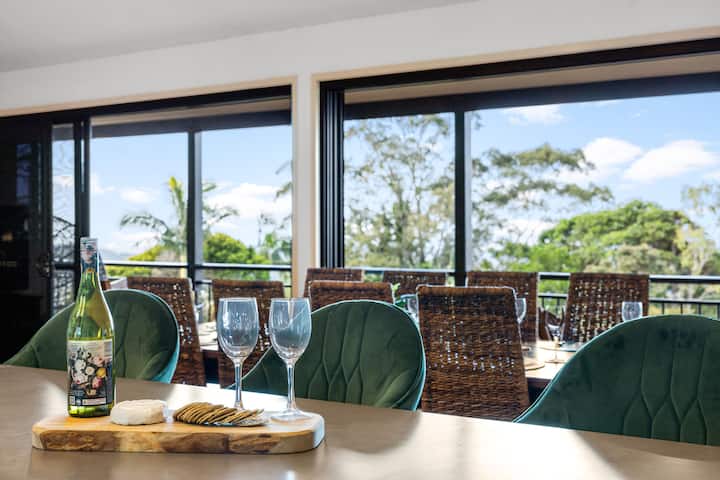 Panoramic Deck Nr Flaxton Gardens & Maple Pub - Mapleton