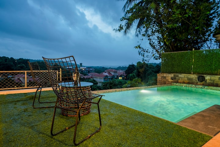 Staymaster Sambayana | 8bhk- Stunning Views | Pool - India