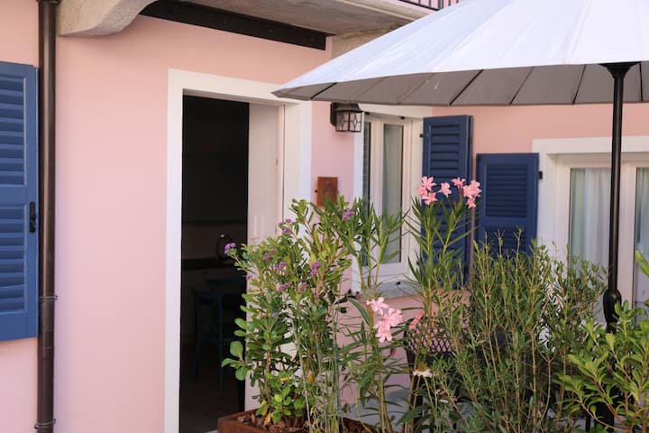 La Corte Dei Mercanti - No Wall - Stresa