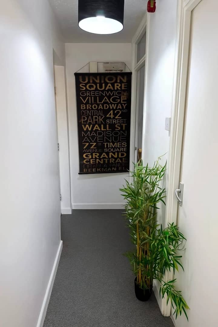 Modern 1-bed Flat In Bridgwater - Bridgwater